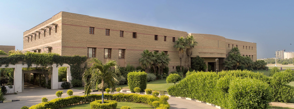 Best Textile Institute of Pakistan Deals & Discounts (Nov, 2025)